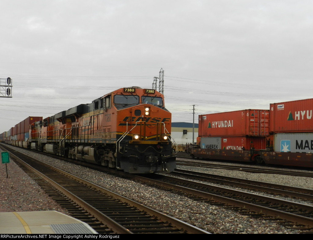 BNSF 7380